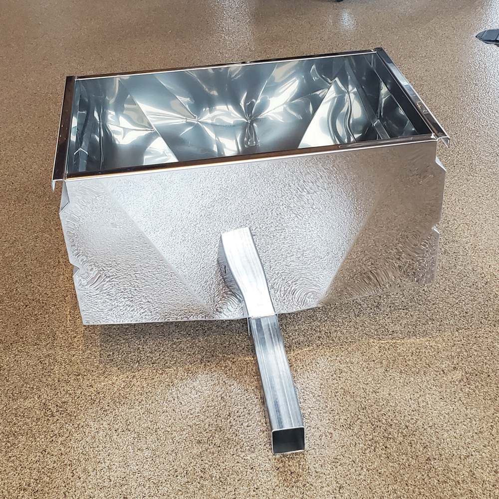 Hitch Tank for Sap Collection – LOCAL PICK UP ONLY | Smoky Lake Maple ...